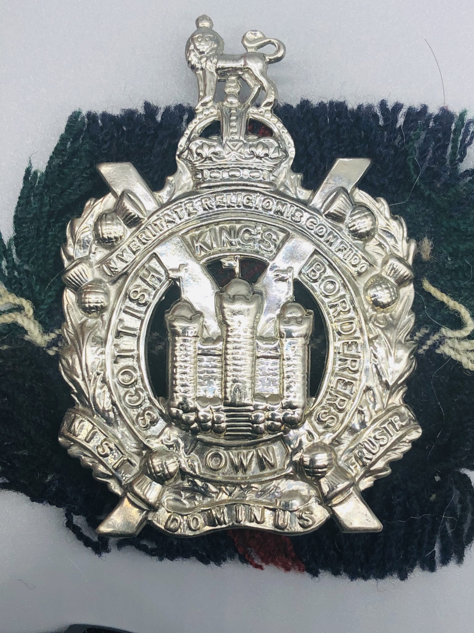 King's Own Scottish Borderers Cap badge I WW2 British Militaria Insignia