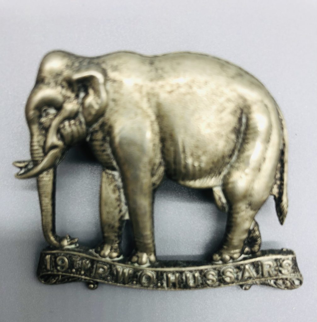 19th PWO Hussars Cap Badge I British Militaria Collectables & Insignia