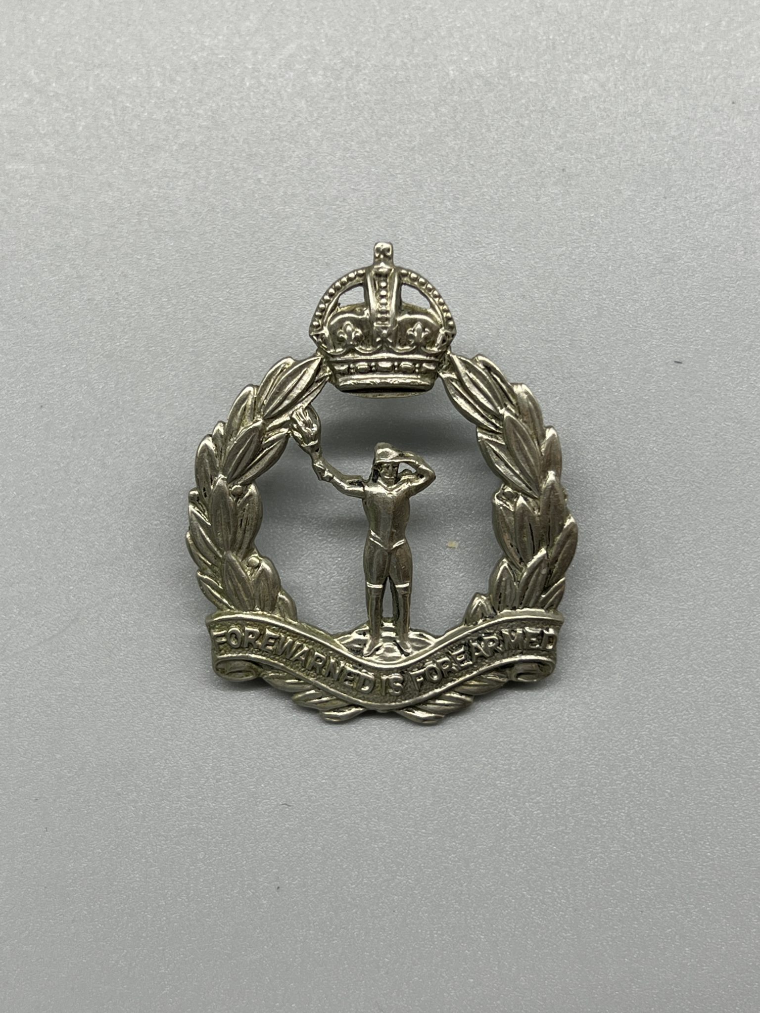 Royal Observer Corp Cap Badge I WW2 British Militaria Insignia