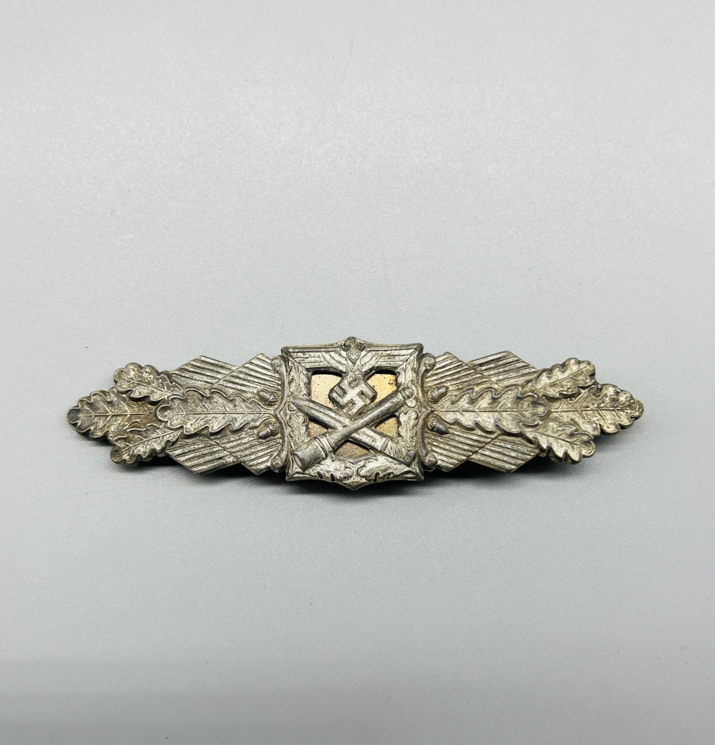 Close Combat Clasp Silver by Friedrich Linden I WW2 Militaria
