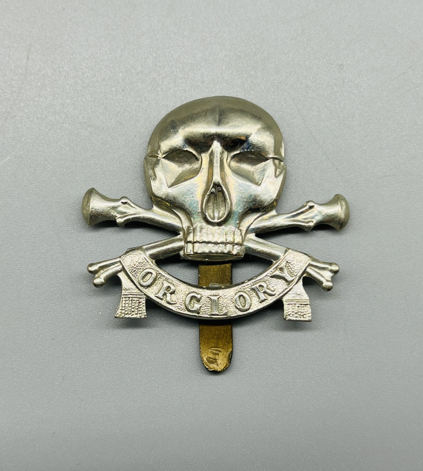 17th / 21st Lancers Cap Badge I WW2 British Militaria