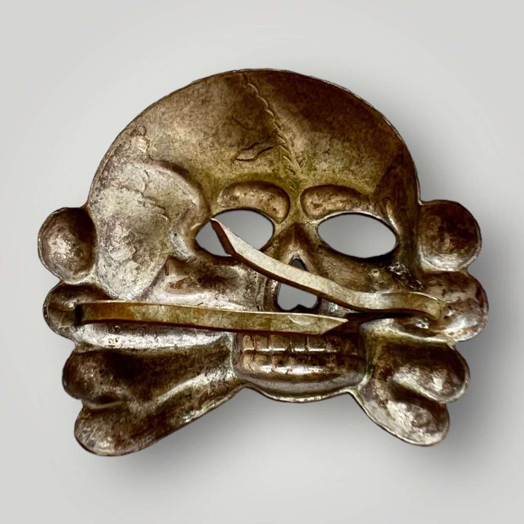 SS Skull 1st Pattern I WW2 German Militaria Collectibles & Insignia