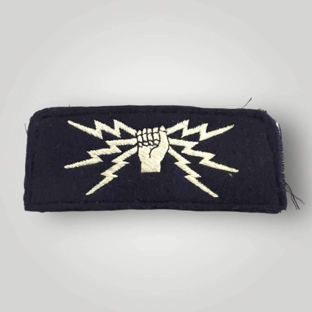 British WW2 Royal Air Force Wireless Operator Trade Badge