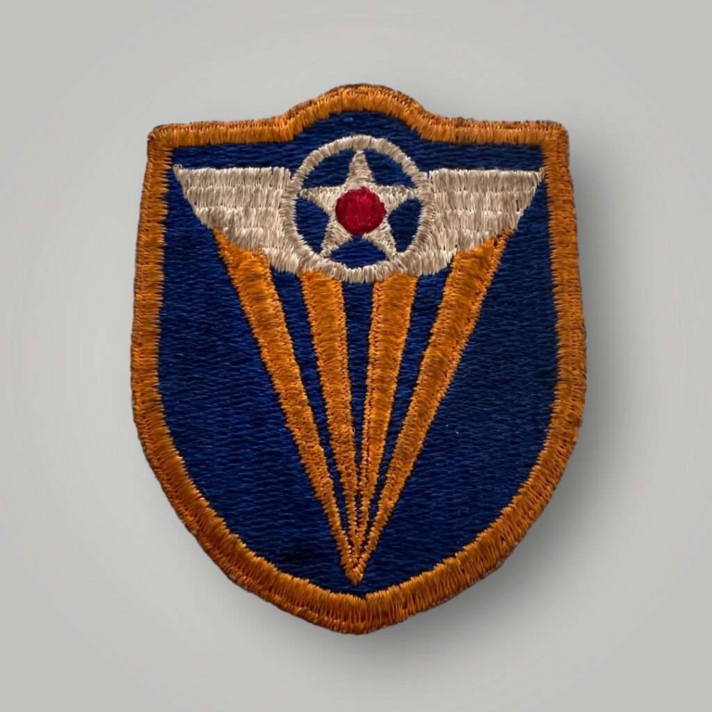 4th USAAF WW2 Patch - Militaria Collectibles & Insignia