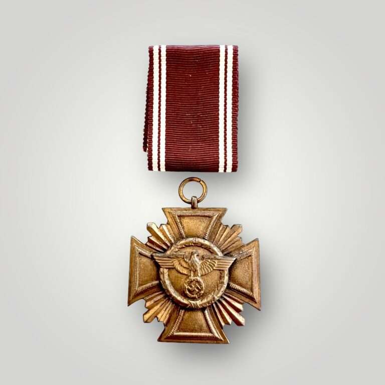 WW2 NSDAP Long Service Medal 10 Years With Presentation Box