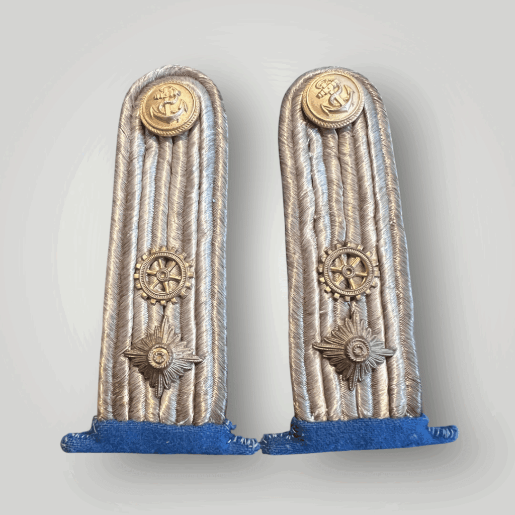 German WW2 Kriegsmarine Engineering Oberleutnant Shoulder Boards